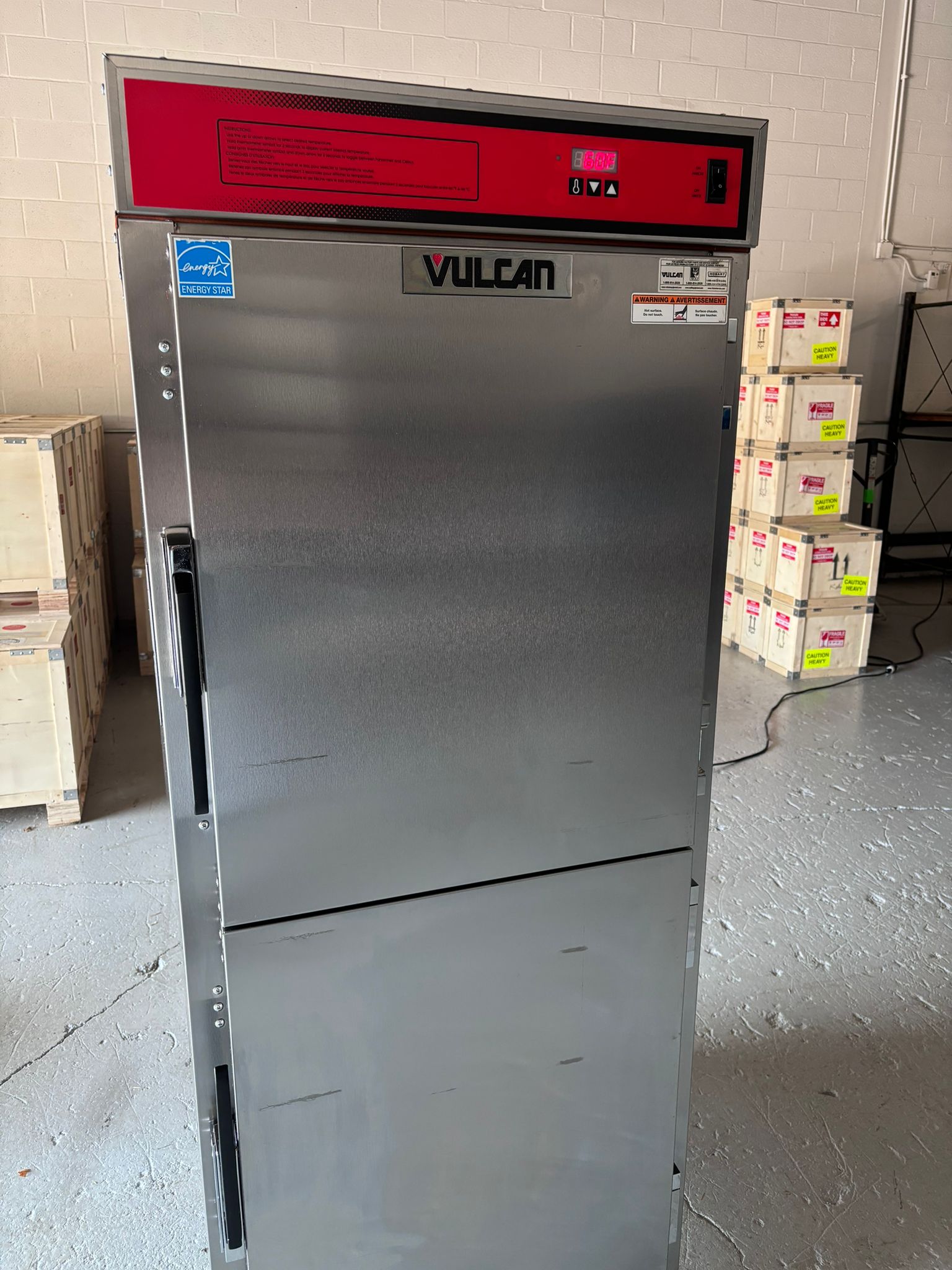 Vulcan VBP18ES Insulated Heated Holding Cabinet - 120V – Espresso ...
